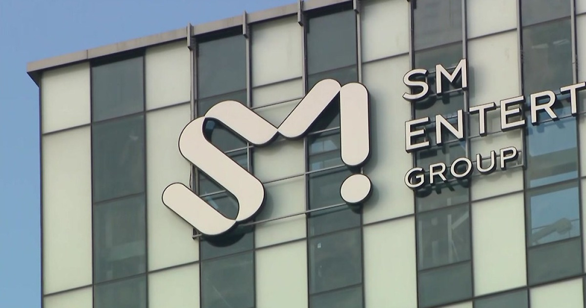 카카오, '15만 원 공개매수' 통해 반격...SM 인수전 격화