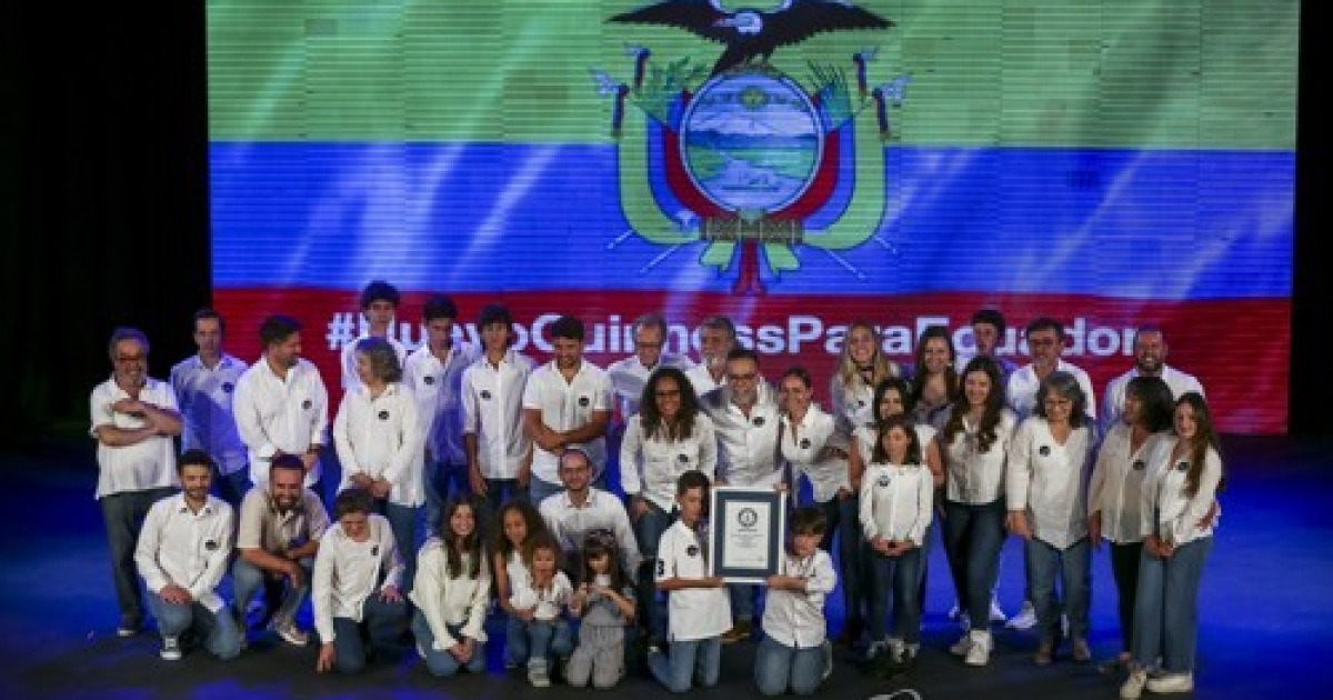 ECUADOR ENTERTAINMENT WORLD RECORD