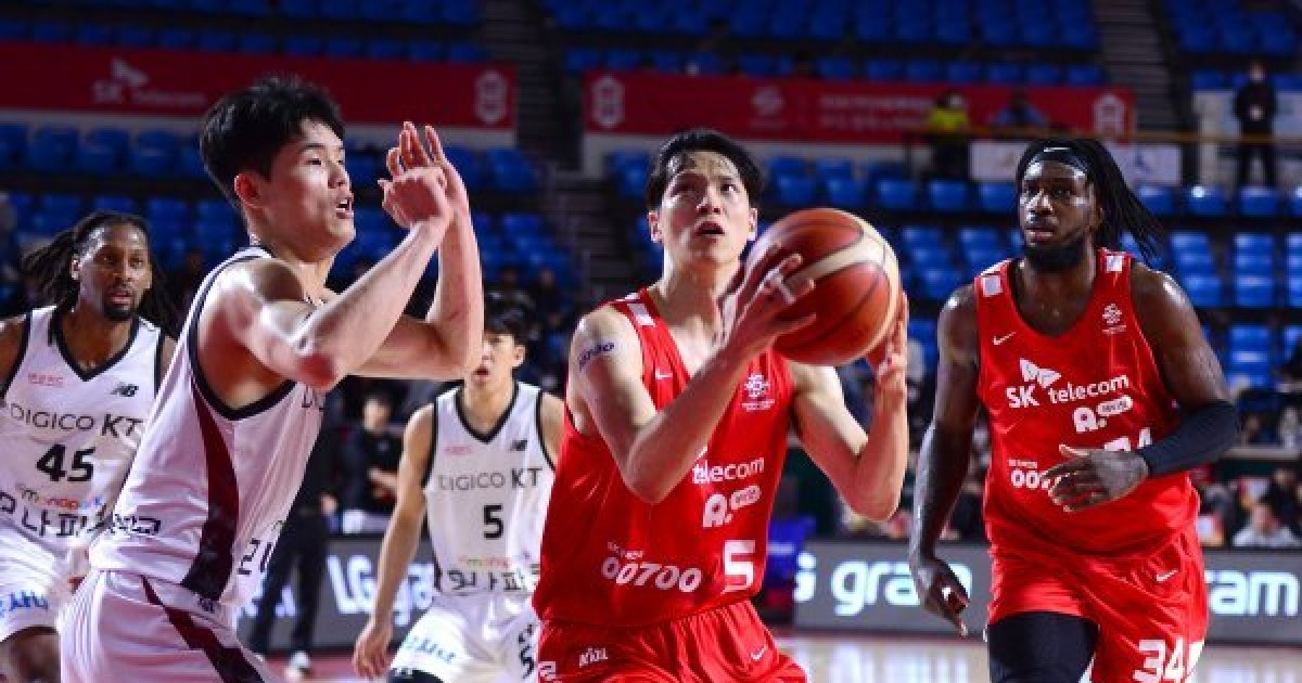 ‘김선형-워니 62점 합작’ SK, KT 꺾고 PO 진출 확정! [현장리뷰]