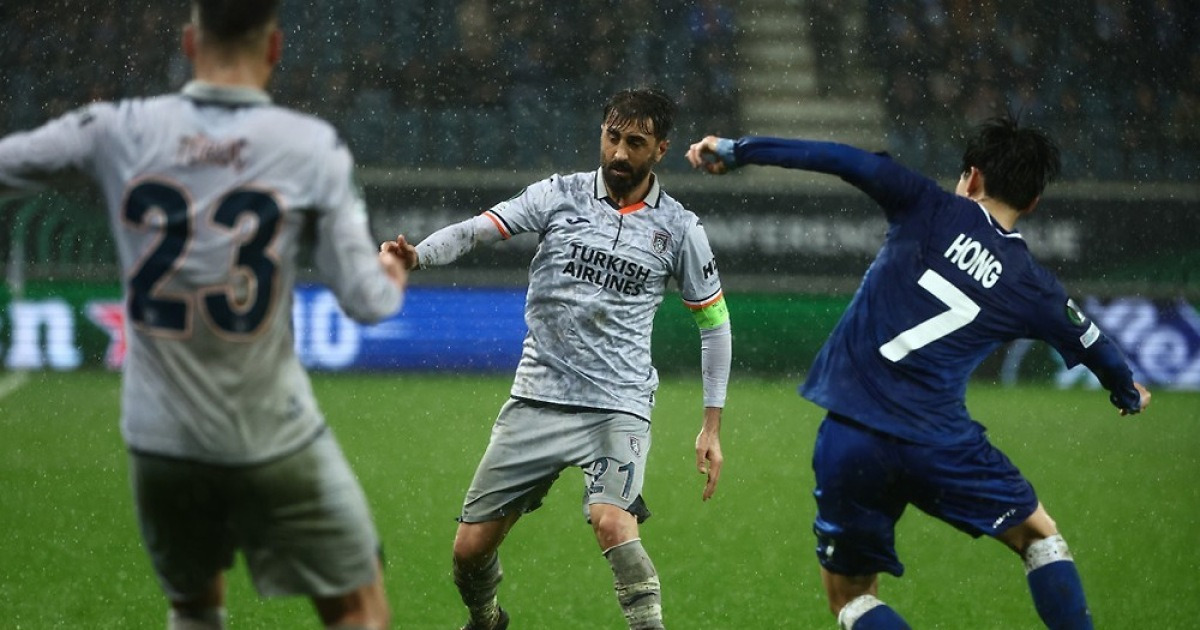 '홍현석 풀타임' 헨트, UECL 16강 1차전서 이스탄불과 1-1 비겨