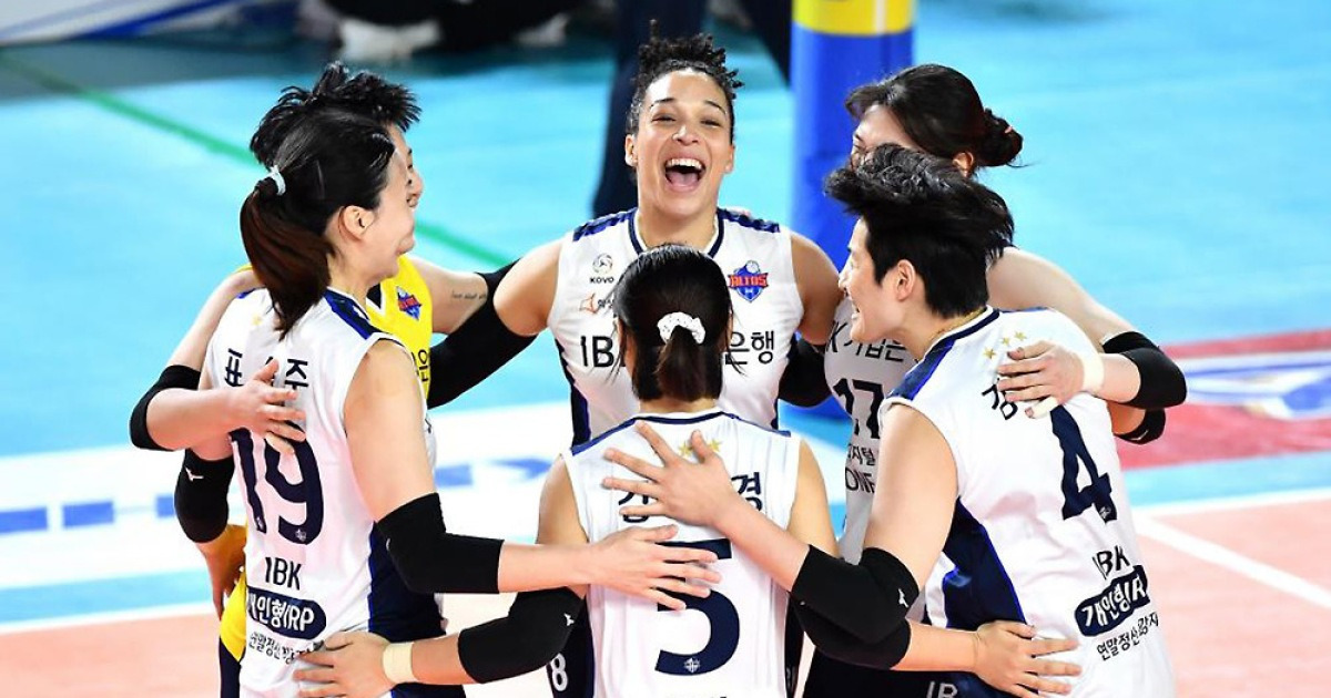 여자배구 GS칼텍스·IBK기업은행 PO진출 실패
