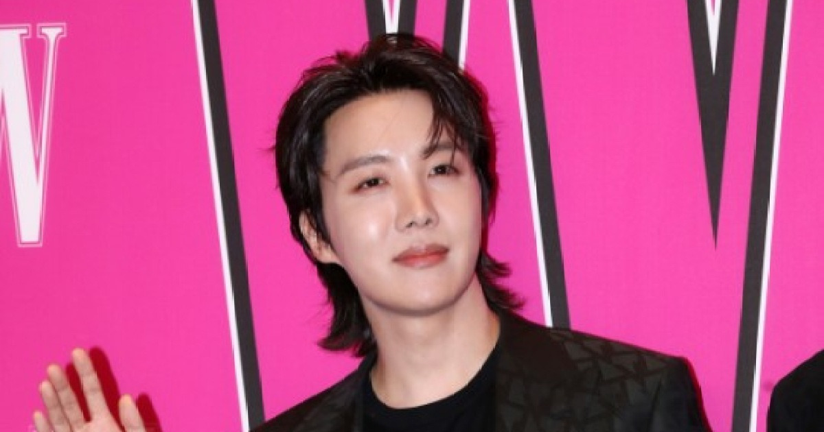 진 이어 제이홉 “입대 날짜 나왔다” 방탄소년단 본격적인 ‘군백기 돌입 [종합]