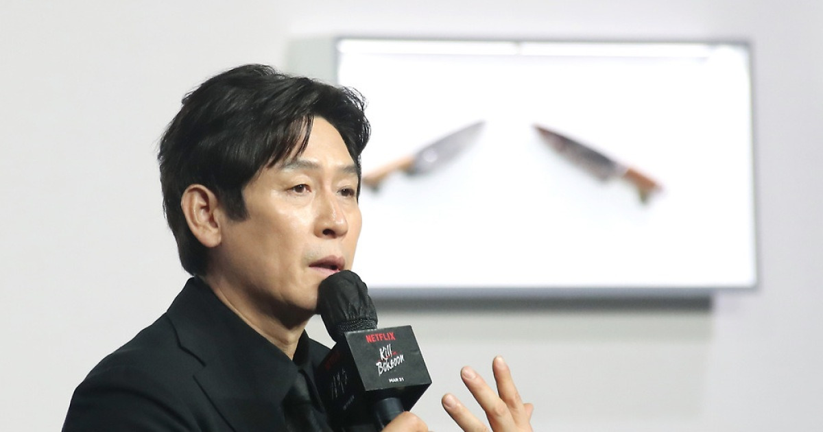 설경구, 살인청부업계 최고의 회사 MK ENT.의 대표