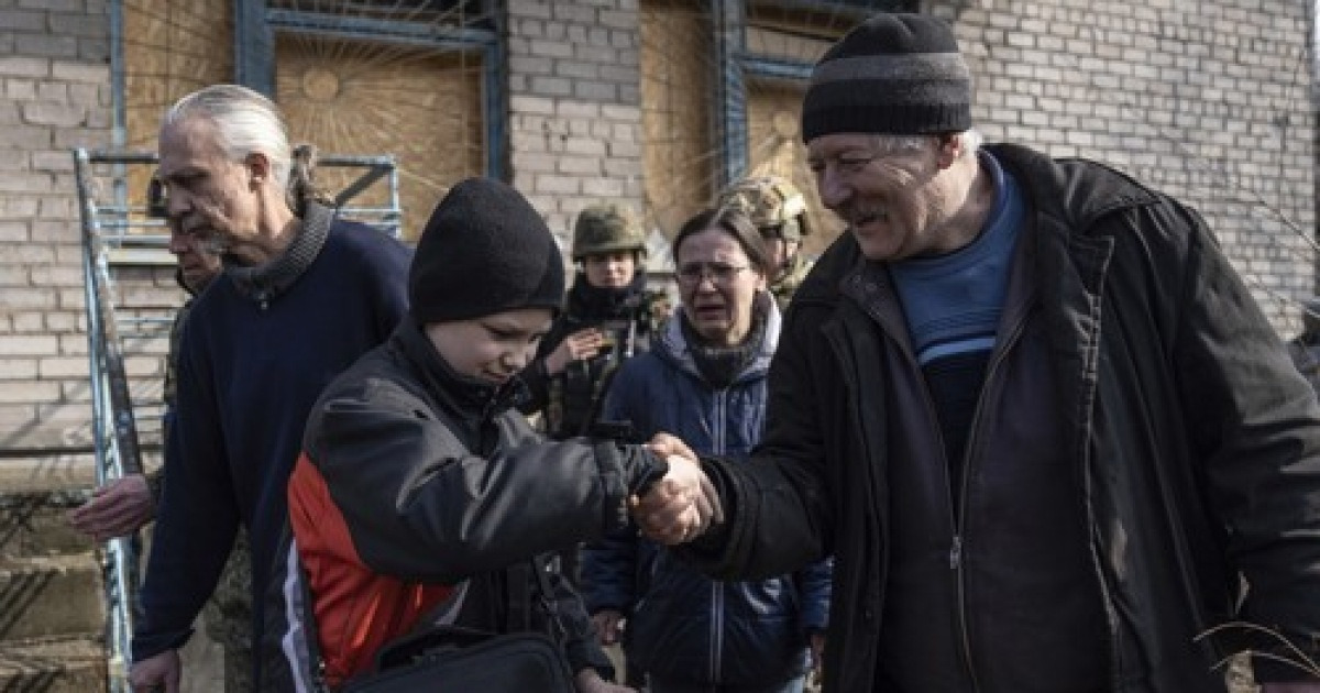 Russia Ukraine War Front Line Evacuation