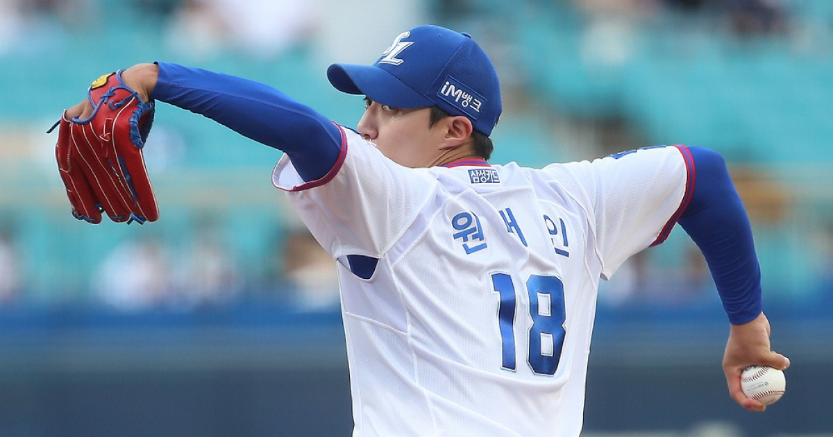WBC 마치고 돌아온 삼성 원태인 "KBO 공인구 또 적응해야죠"