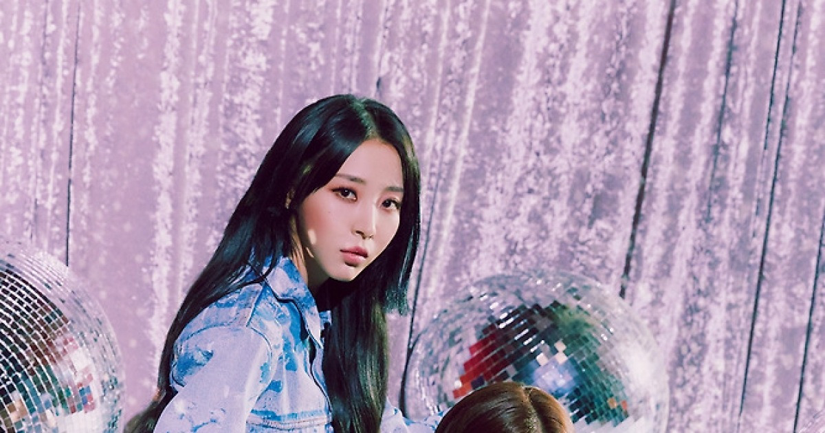 마마무+, 힙&쿨 데님 스타일링..신곡 'GGBB' 기대감↑