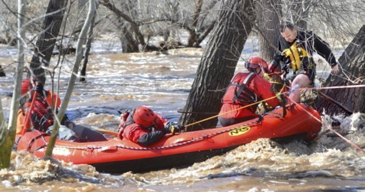 Arizona Flooding Missing Couple