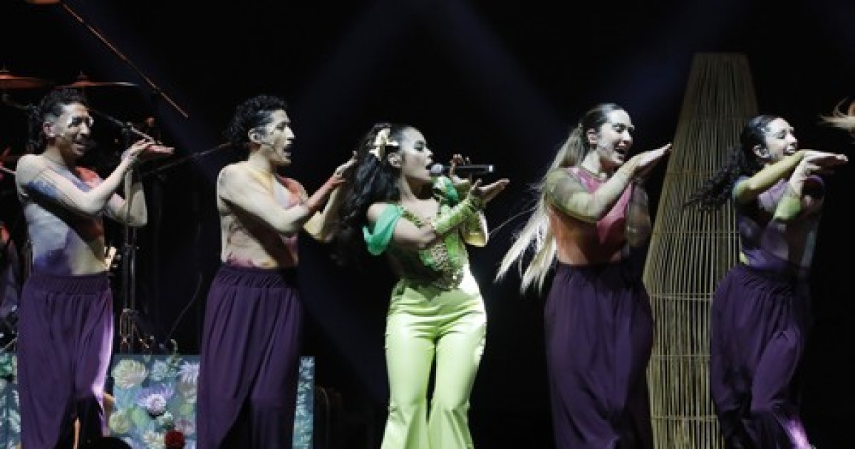 COLOMBIA MUSIC