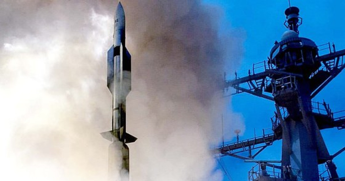 방사청 7700억 들인 SM-6, 北미사일로부터 수도권 방어 어렵다 [이철재의 밀담]