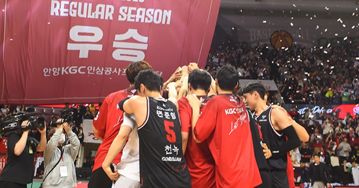 [ST포토] KGC '정규리그 우승의 기쁨'