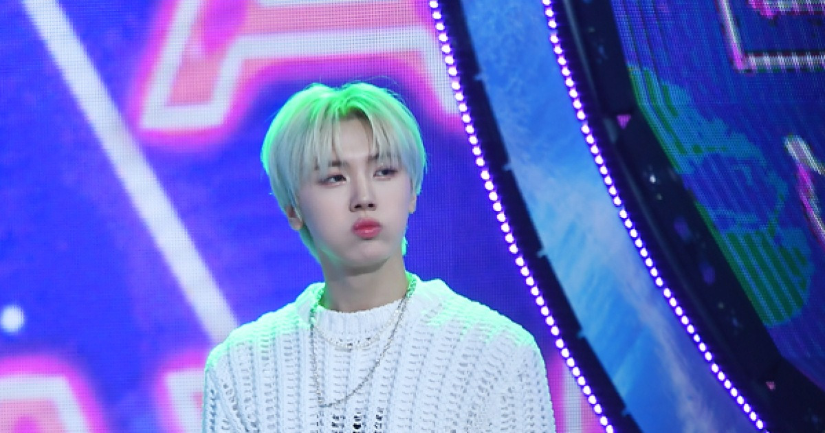 CRAVITY 성민, 멋진 표정 [포토엔HD]