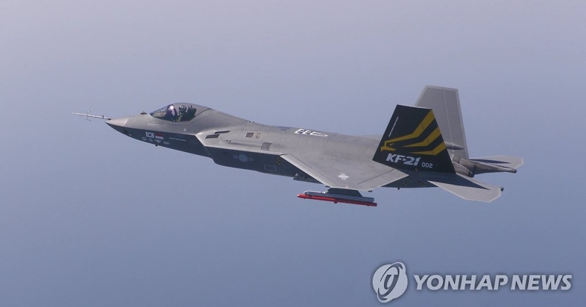 KF-21, 공대공 무장분리·공중 기총발사 시험 성공