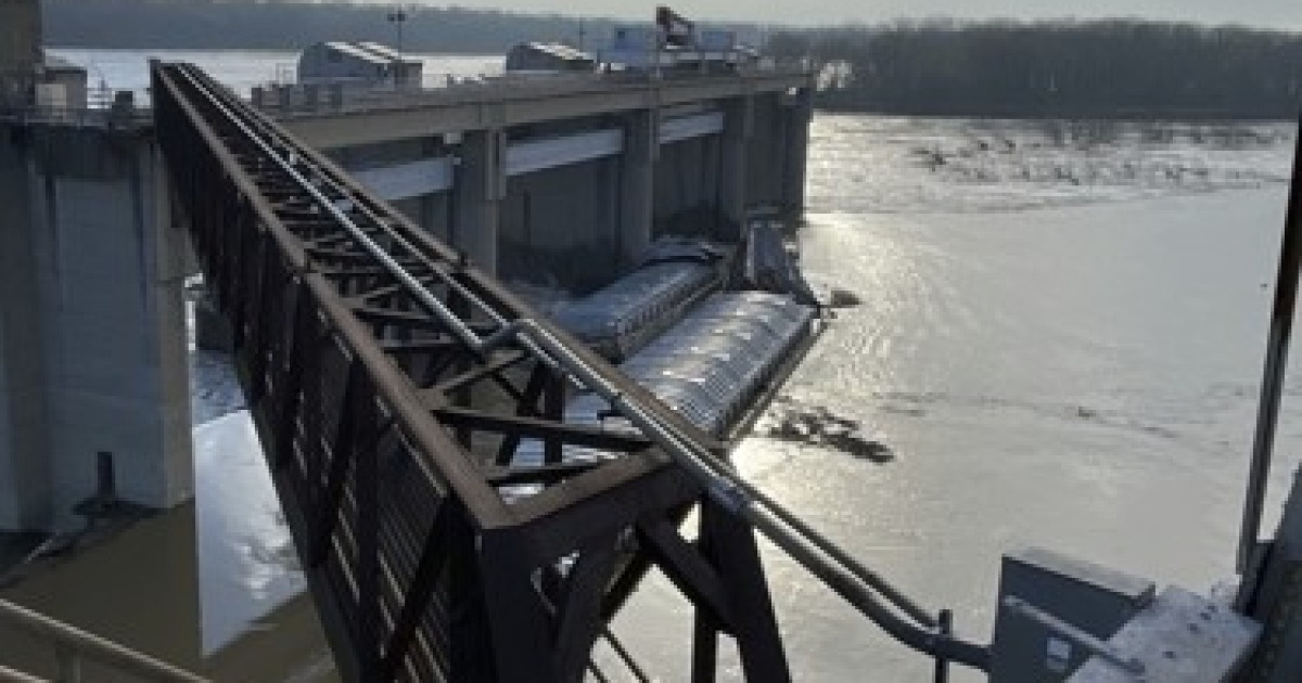 Ohio River Loose Barges