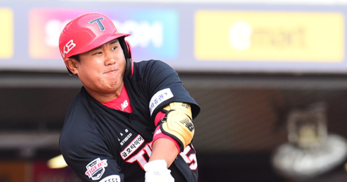 KIA 27세 귀요미 1루수가 조용하다…풀타임 2년차? 변우혁이 대기한다