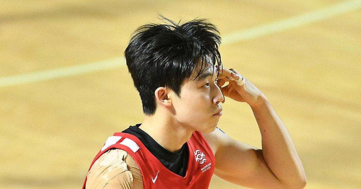 ‘골밑 외곽 모두 잡은’ SK, KCC에 완승…6강 PO 기선제압