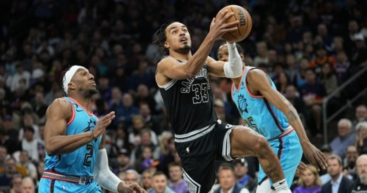 Spurs Suns Basketball