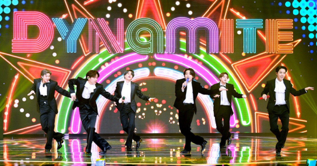 HYBE versus Kakao: What each takeover could mean for SM Entertainment