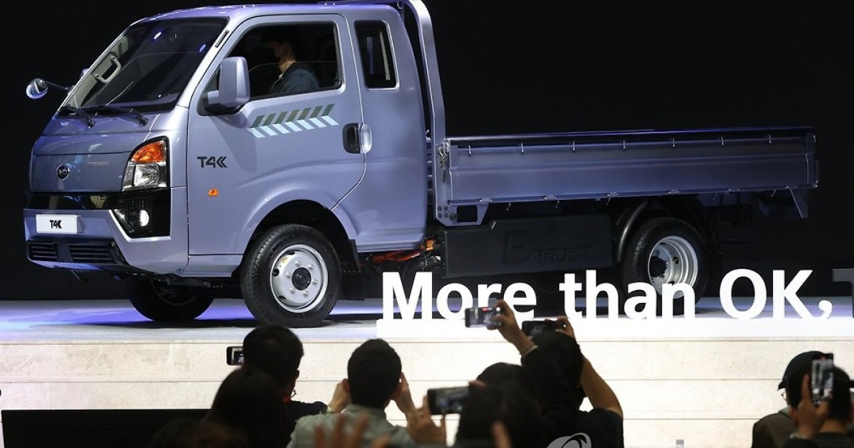 BYD 1톤 전기트럭 'T4K' 국내 공개