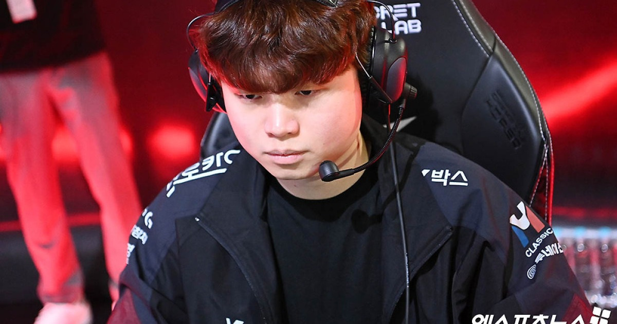 '꽉 잡아 올라간다!' KT, 압도적인 경기력으로 '1세트 선취' [LCK PO]