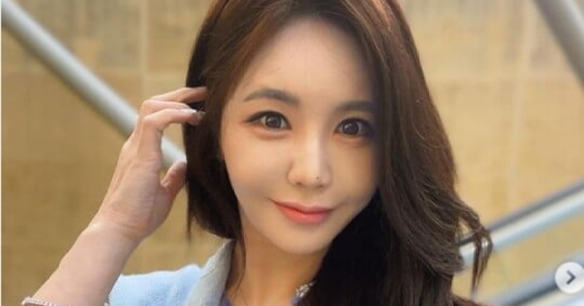 강예빈 노출 1도 없는 원피스에도 숨길 수 없는 글래머 몸매