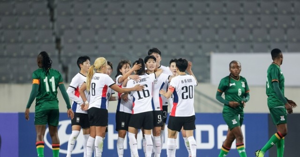 [b11 현장] '은선 2G 1A·금민 해트트릭' 한국, WC 본선 진출국 잠비아 5-0 대파