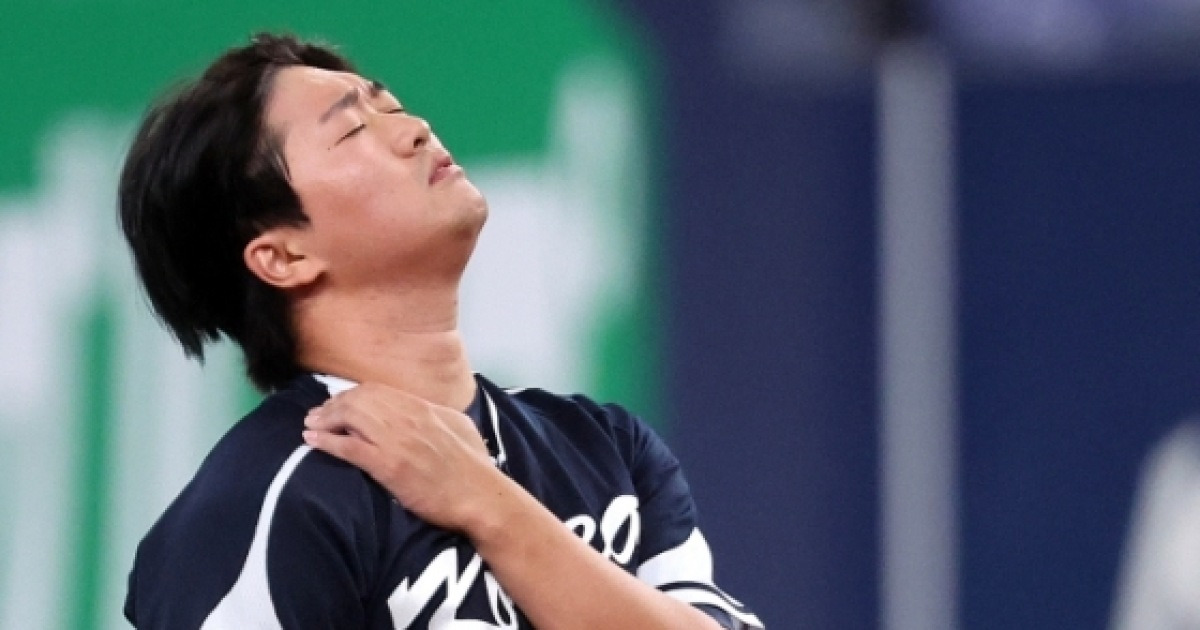 '최고 151km' 고우석, WBC 평가전 이후 한 달여만의 실전 등판...1이닝 1실점