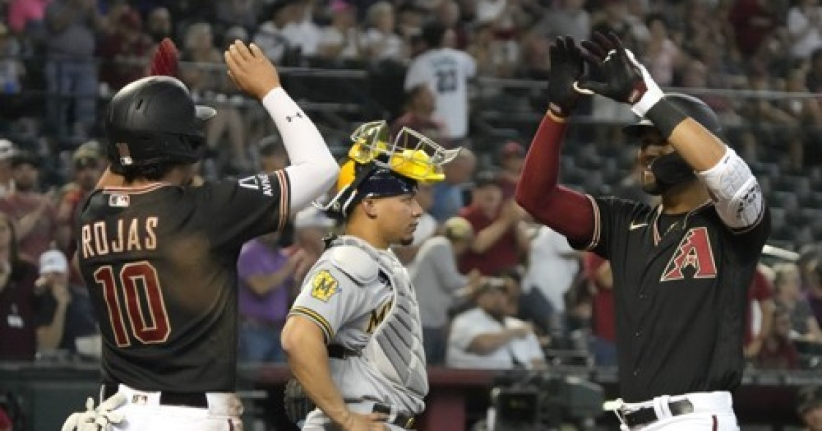 Brewers Diamondbacks Baseball