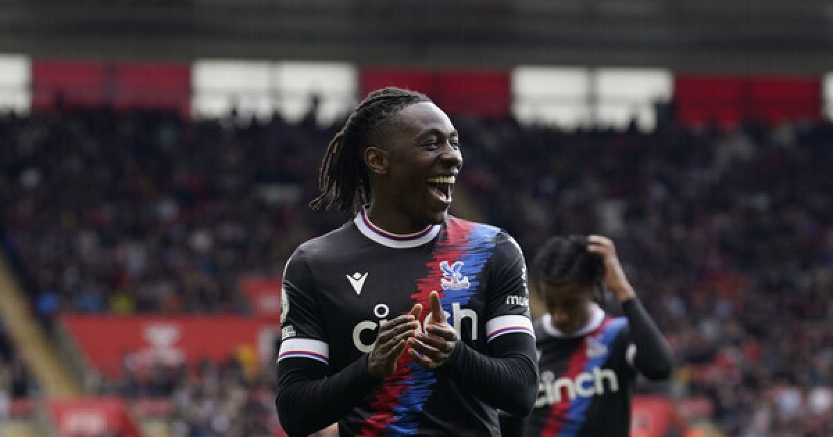 [EPL zip] '에제 멀티골' 팰리스, 사우스햄튼 2-0으로 격파하고 3연승