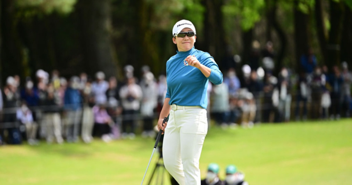 JLPGA 시즌 2승 도전 신지애, 아쉬운 1타차 준우승