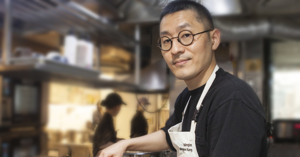 Chef Kang Min-goo will tell the story of jang in new book