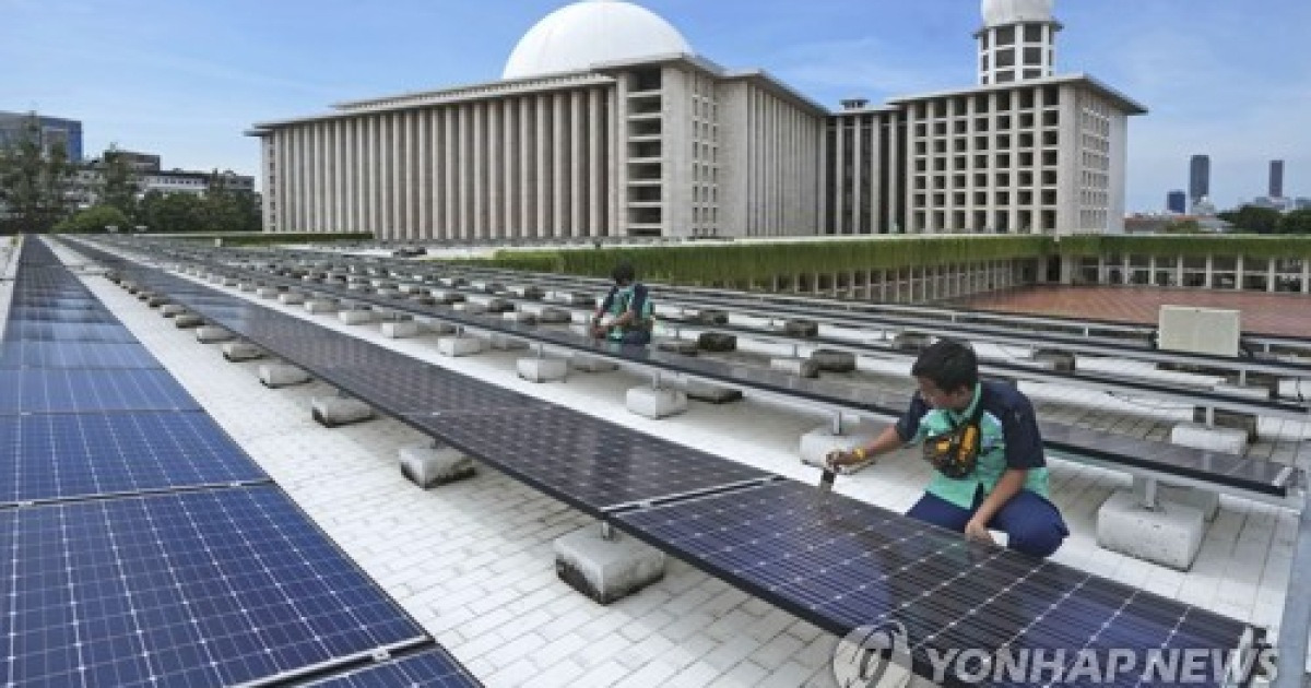 Climate Solar Panel Mosques