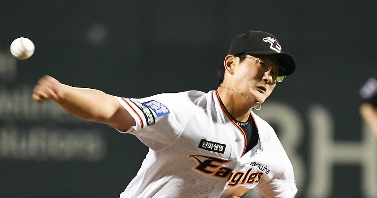 [포토] 한화 김서현 '동주 형 저도 160km 쾅'