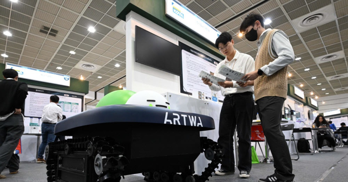 [WIS 2023]수질 측정해주는 지능형 로봇