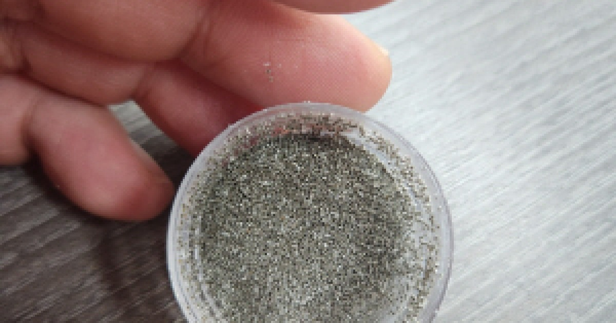 300㎖ 와인잔 분량이 수억 원…MLCC 공정 최초 공개