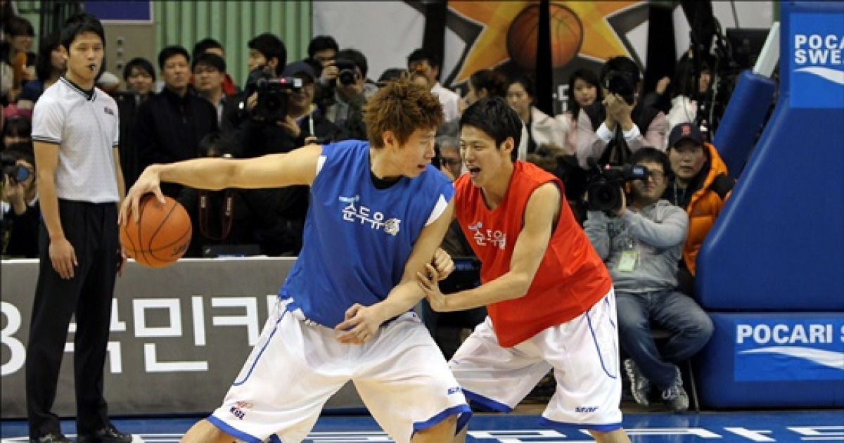 '남다른 인연' KGC 오세근-SK 김선형, 챔프전서 또 만난다