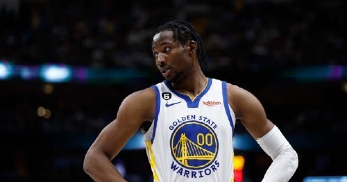 [NBA PO] GSW 영건들, 줄어든 출전 시간에 불만