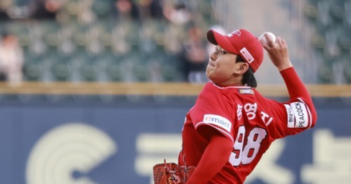 '데뷔 첫 QS' SSG 송영진… 시즌 2승 눈 앞에