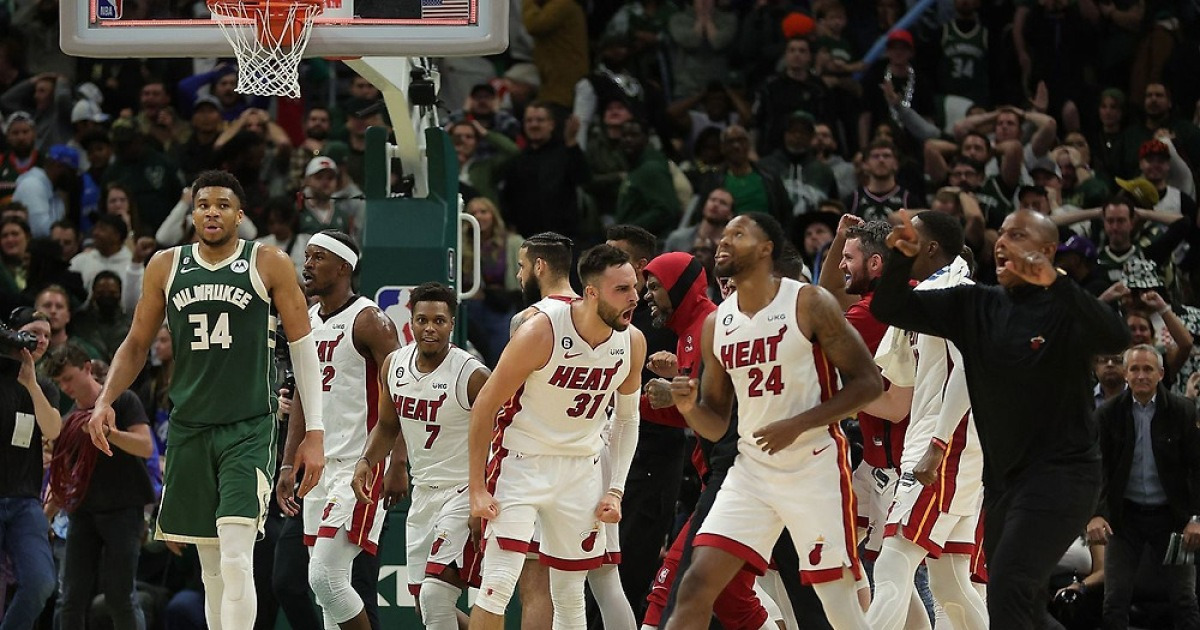 NBA 마이애미, 밀워키 꺾고 동부 PO 2R 진출…뉴욕도 1R 통과