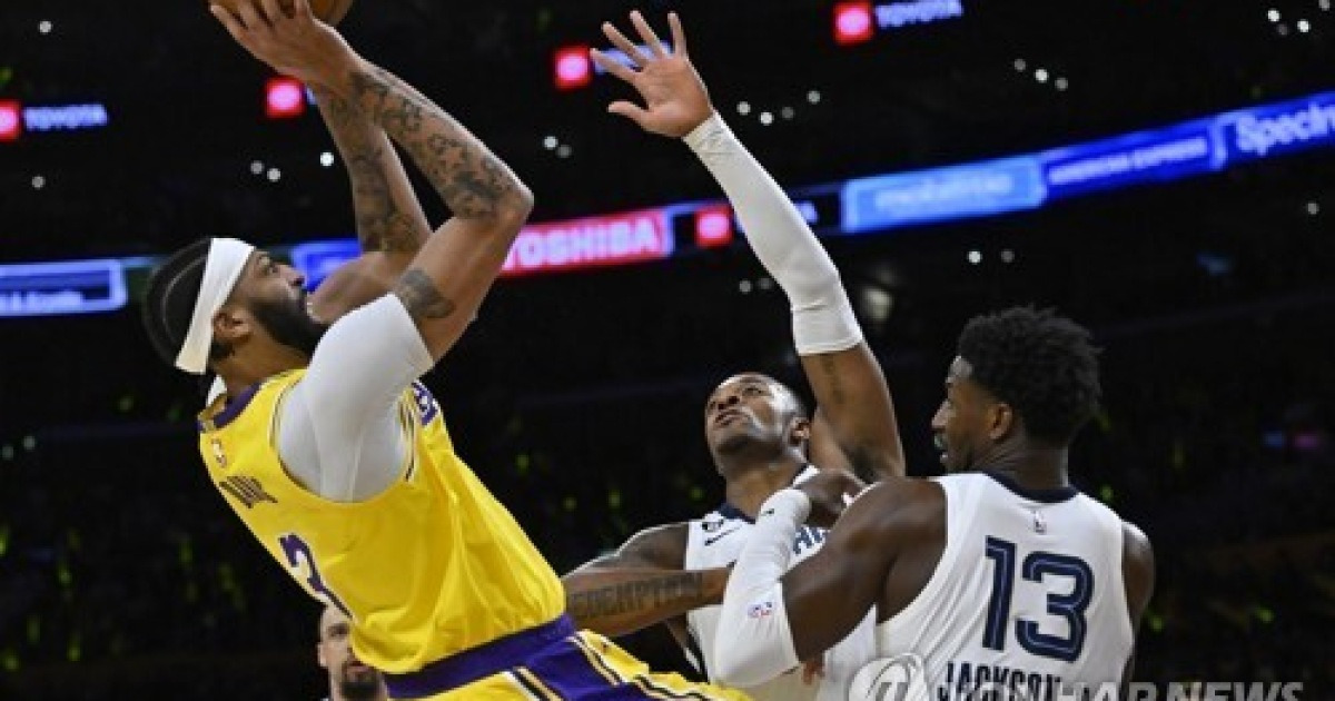 [NBA PO] '또 업셋' 7번시드 LAL, 2번시드 멤피스 꺾고 2라운드 진출