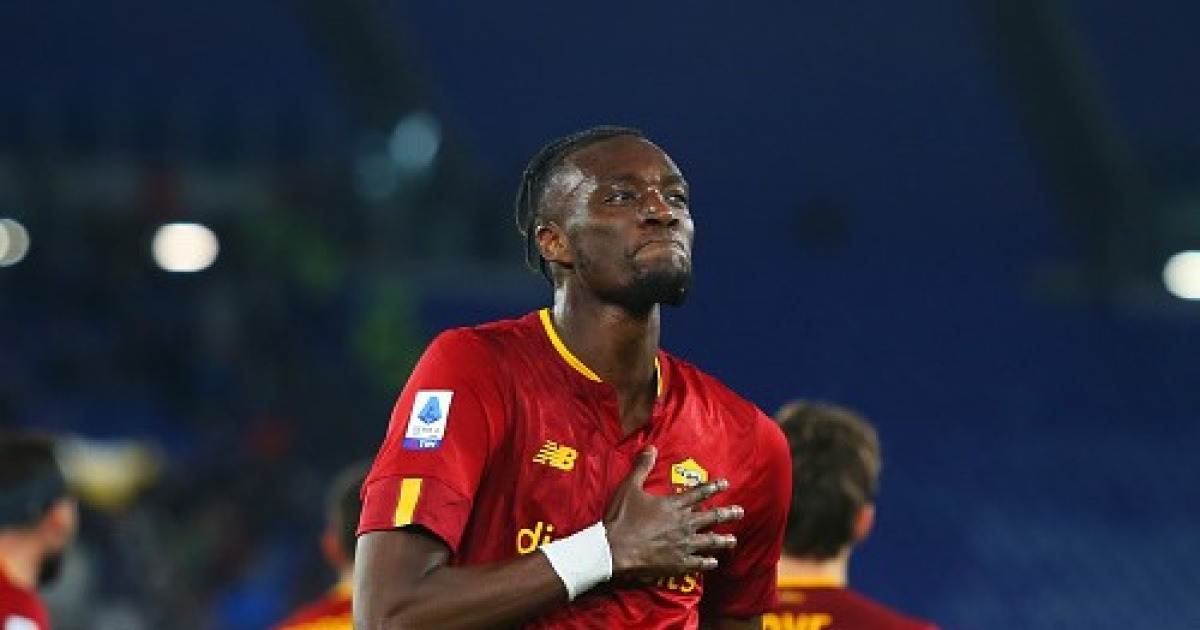 '히딩크가 선택한 FW, EPL로 컴백하나?'…맨유, 첼시에 '한' 맺힌 FW 영입 추진