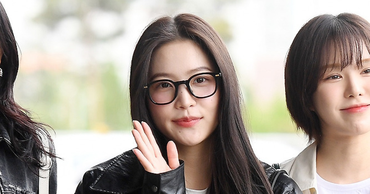 레드벨벳 예리 ‘안경 쓴 꼬부기[포토엔hd]