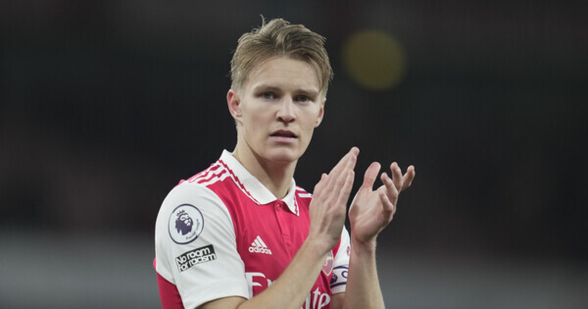 [EPL zip] '외데고르 멀티골' 아스널, 첼시 3-1로 격파