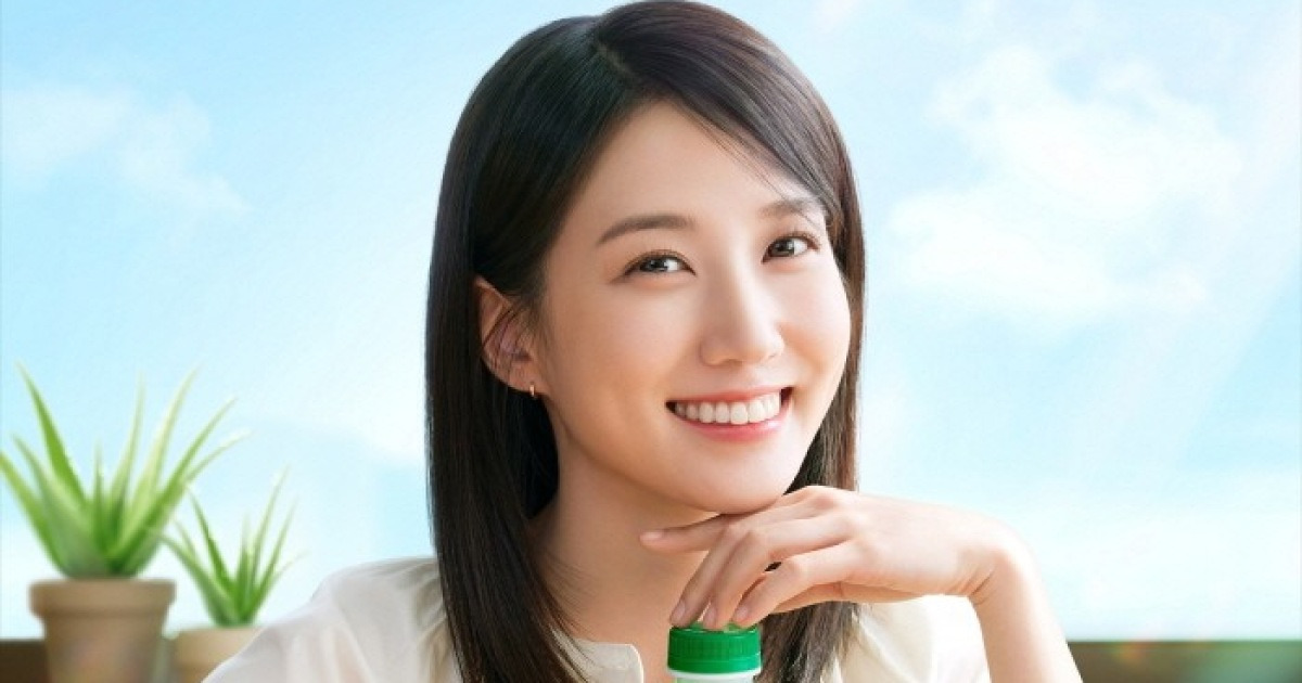 박은빈, OKF 알로에베라킹 모델발탁…"맑고 건강한 이미지, 브랜드 부합"