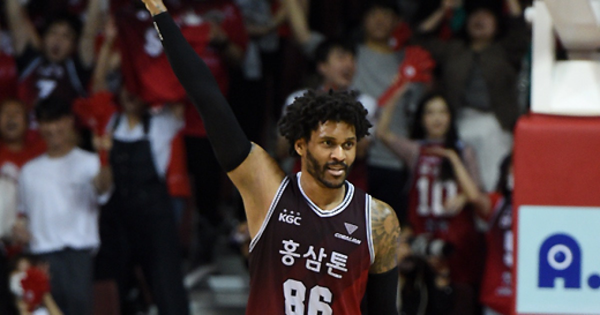 KGC·SK 챔프전 끝장승부 간다, KGC 먼로 게임체인저, 운명의 3쿼터 종료 1분34초전, KGC 15점차 열세가 반전의 시작, 강력한 더블 볼 핸들러