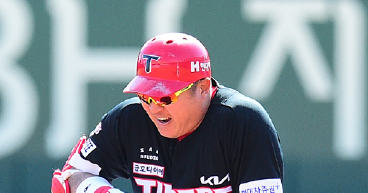 “타석에서 아우라가…” KIA 40세 레전드 좌타자 부활, KBO 최고에이스 ‘인정’[MD창원]