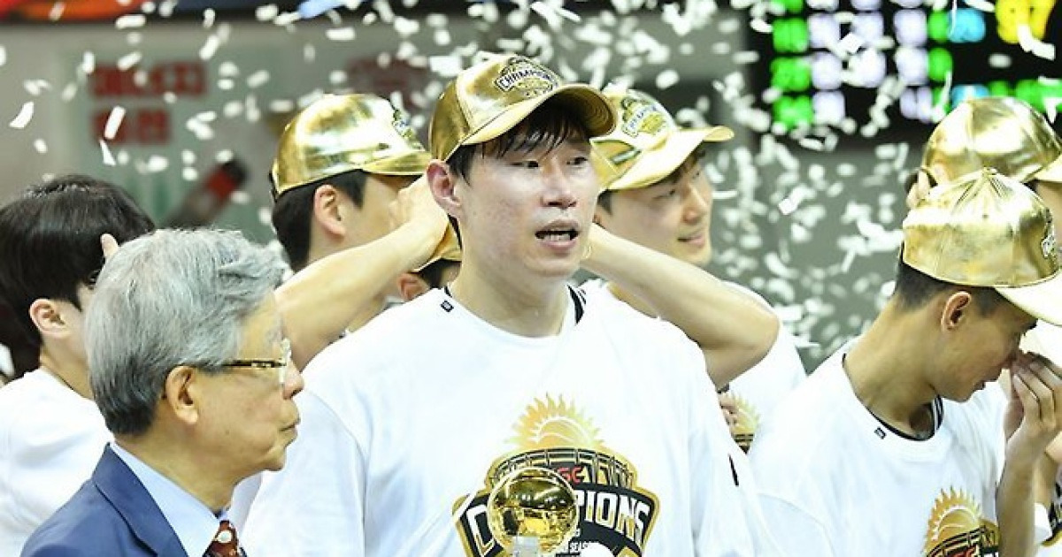 KBL, FA 명단 공시…오세근·문성곤·최준용 등 총 47명