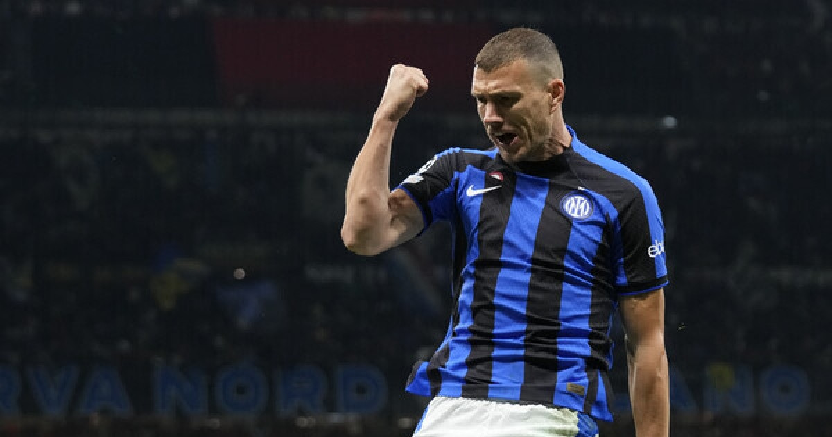 [UCL zip] '제코 결승골' 인테르, '레앙 빠진' 밀란에 2-0 승리