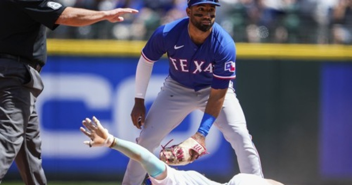 Rangers Mariners Baseball