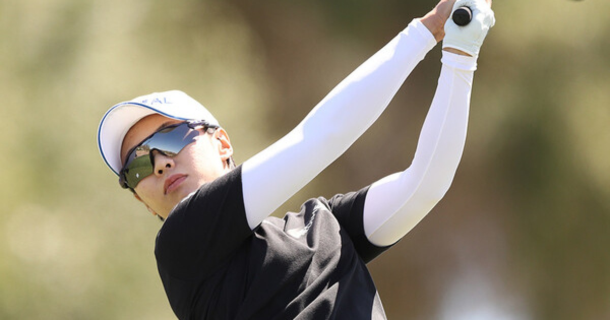 안나린, 파운더스컵 둘째날 13위…"페어웨이 지키는 게 중요한 코스" [LPGA]