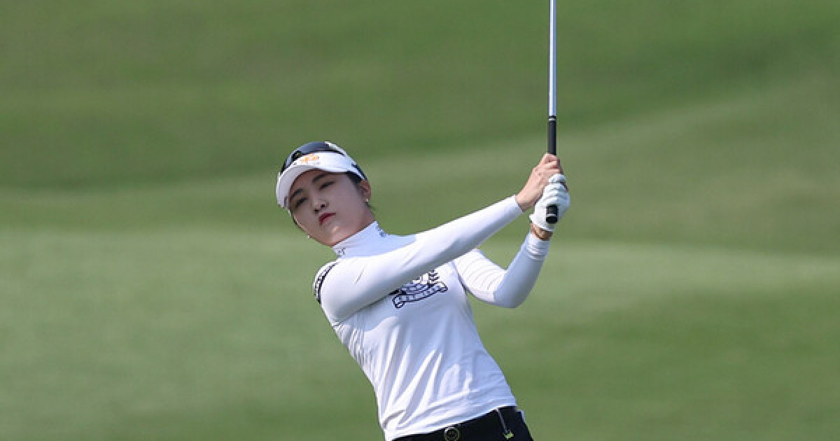 좋아하는 코스에서 '시즌 2승 기회' 맞은 이예원 [KLPGA NH투자증권]